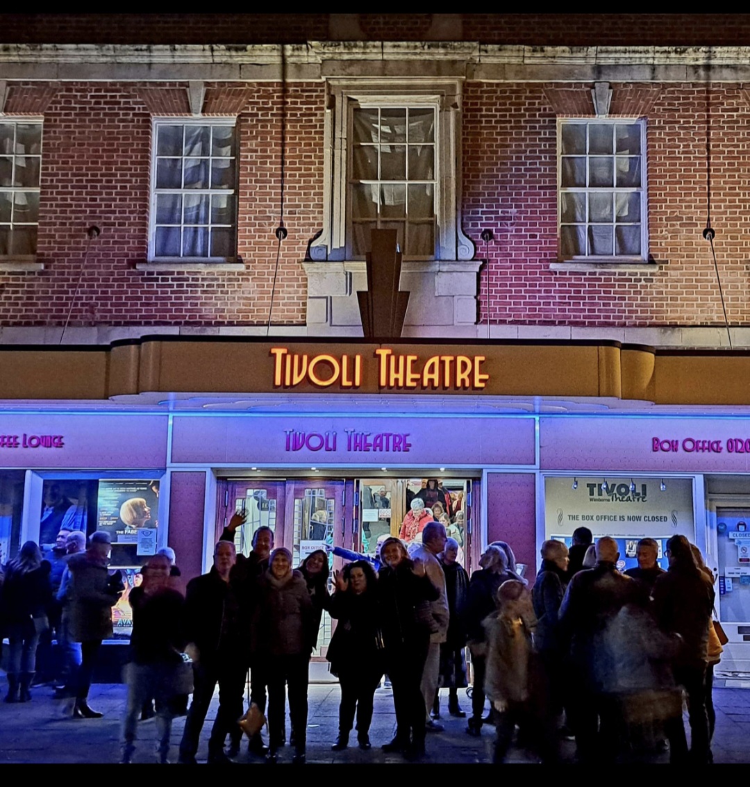 Gig Venue: The Tivoli Theatre, Wimborne – Gigs with Ivan